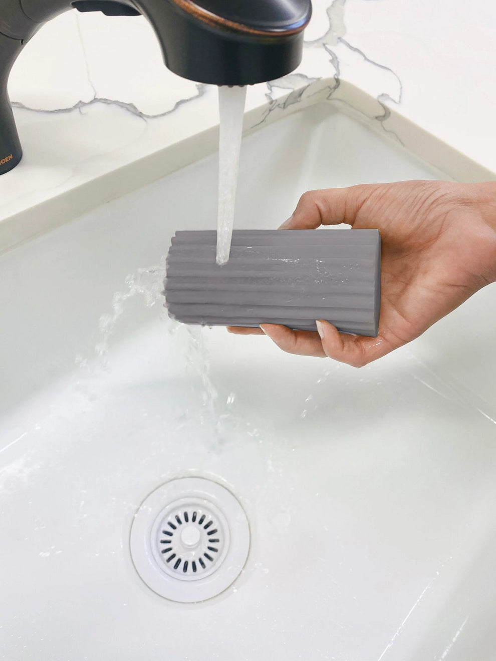 Scrub Daddy Damp Duster – CleanPost NZ